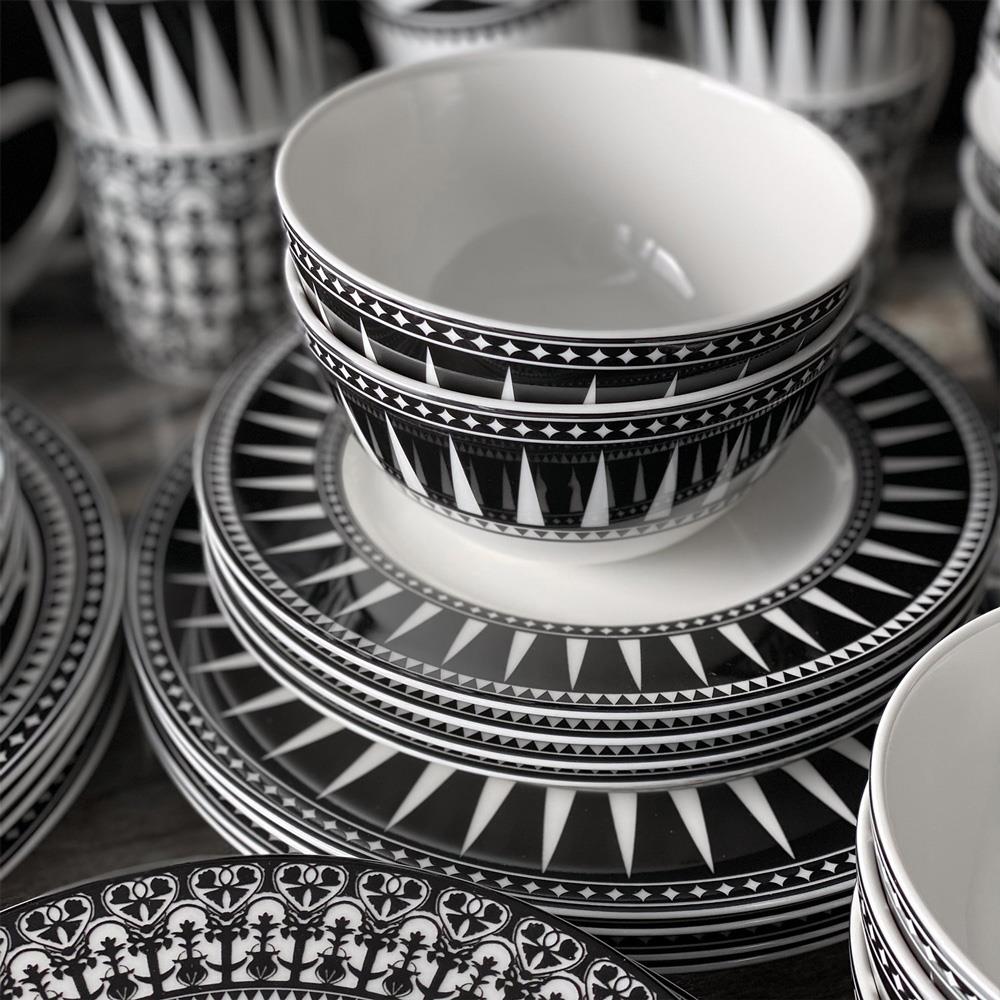 Marrakech Global Bazaar Black Ceramic Canape Plate - Set of 4