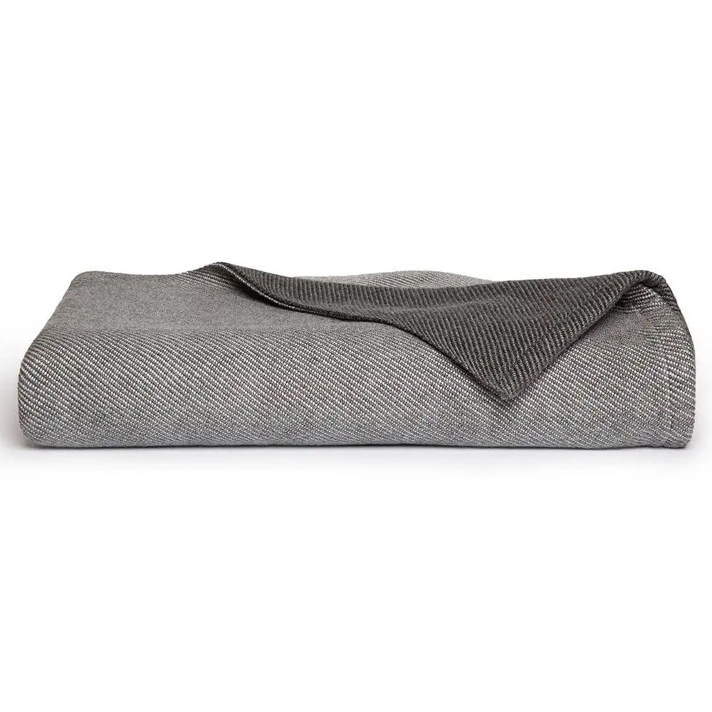 Shiloh Grey Sunbrella Tile Patterned Handwoven Indoor / Outdoor Throw ...