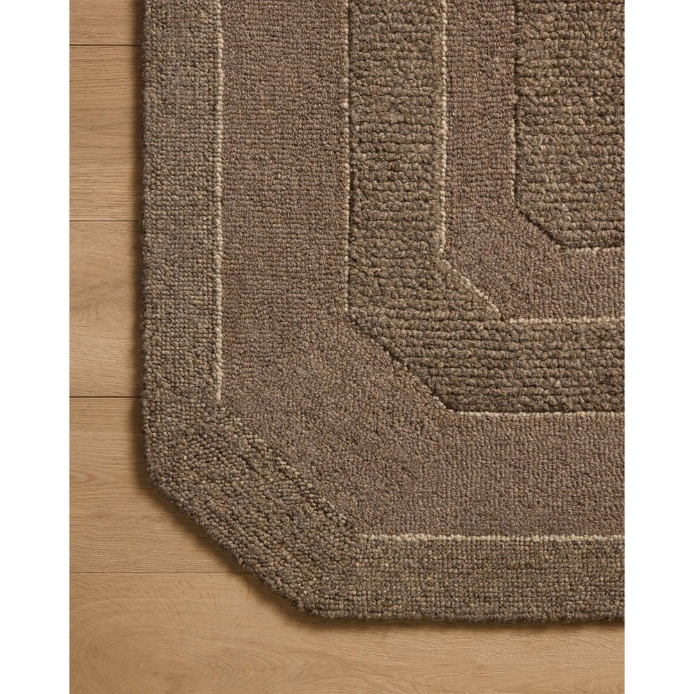 Xalara Updated Traditional Brown Wool Border Solid Rug - 2'6"x7'6"