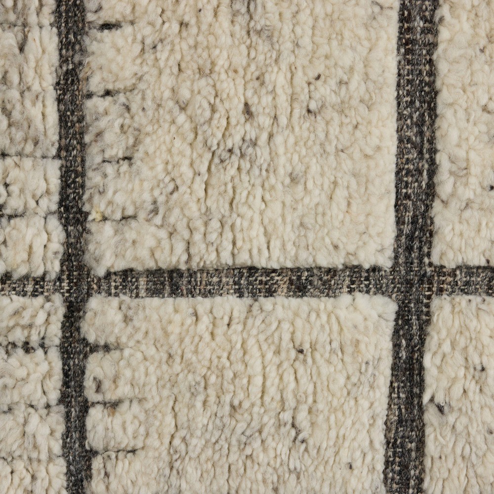 Tillman Updated Traditional Cream Wool Grid Patterned Hand Knotted Rug ...
